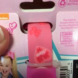 JoJo Siwa | Accessories | Jojo Siwa Flashing Strap Lights Watch Lcd ...
